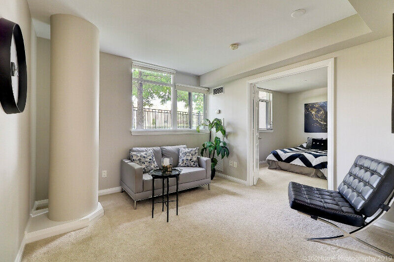 BEST DEALS 2 Story Condo Apartment For Sale 2 1 BEDROOM Forum Dr BEST DEALS 2 Story Condo Apartment For Sale 2 1 BEDROOM Forum Dr